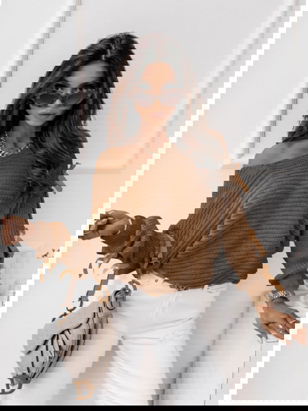 Swetry damskie - ciepłe, modne i wygodne sweterki | Pakuten