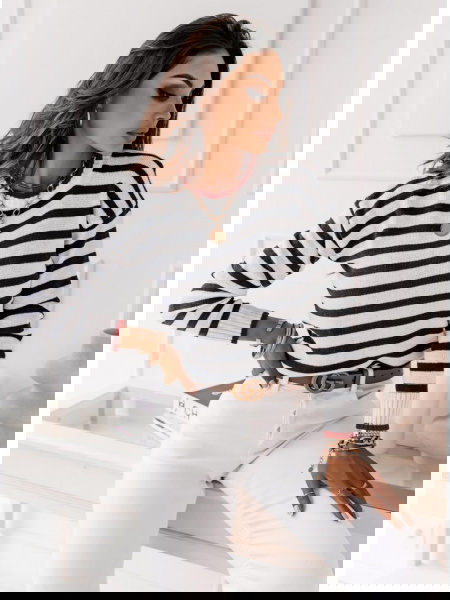 Swetry damskie - ciepłe, modne i wygodne sweterki | Pakuten